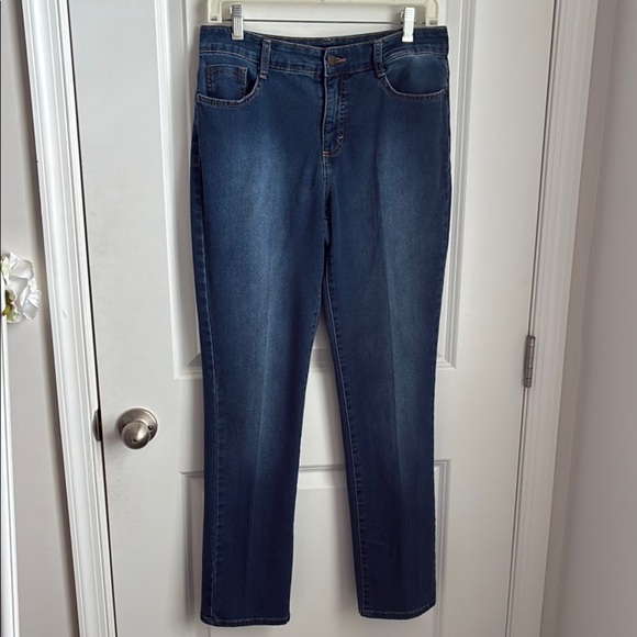 Bandolino | Jeans | Bandolino Blue Straight Leg Jeans Classic Denim ...